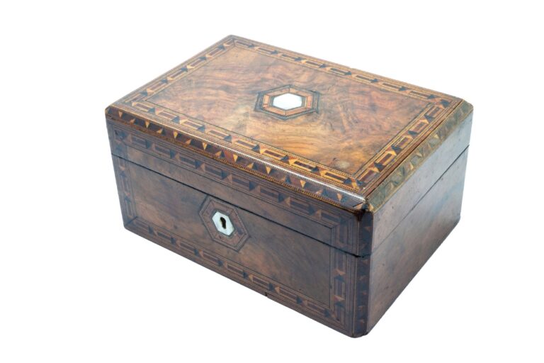 5 reasons to consider using veneer inlays in your box making projects ...